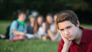 Masking in Autism: 8 Common Signs of Autism Camouflaging